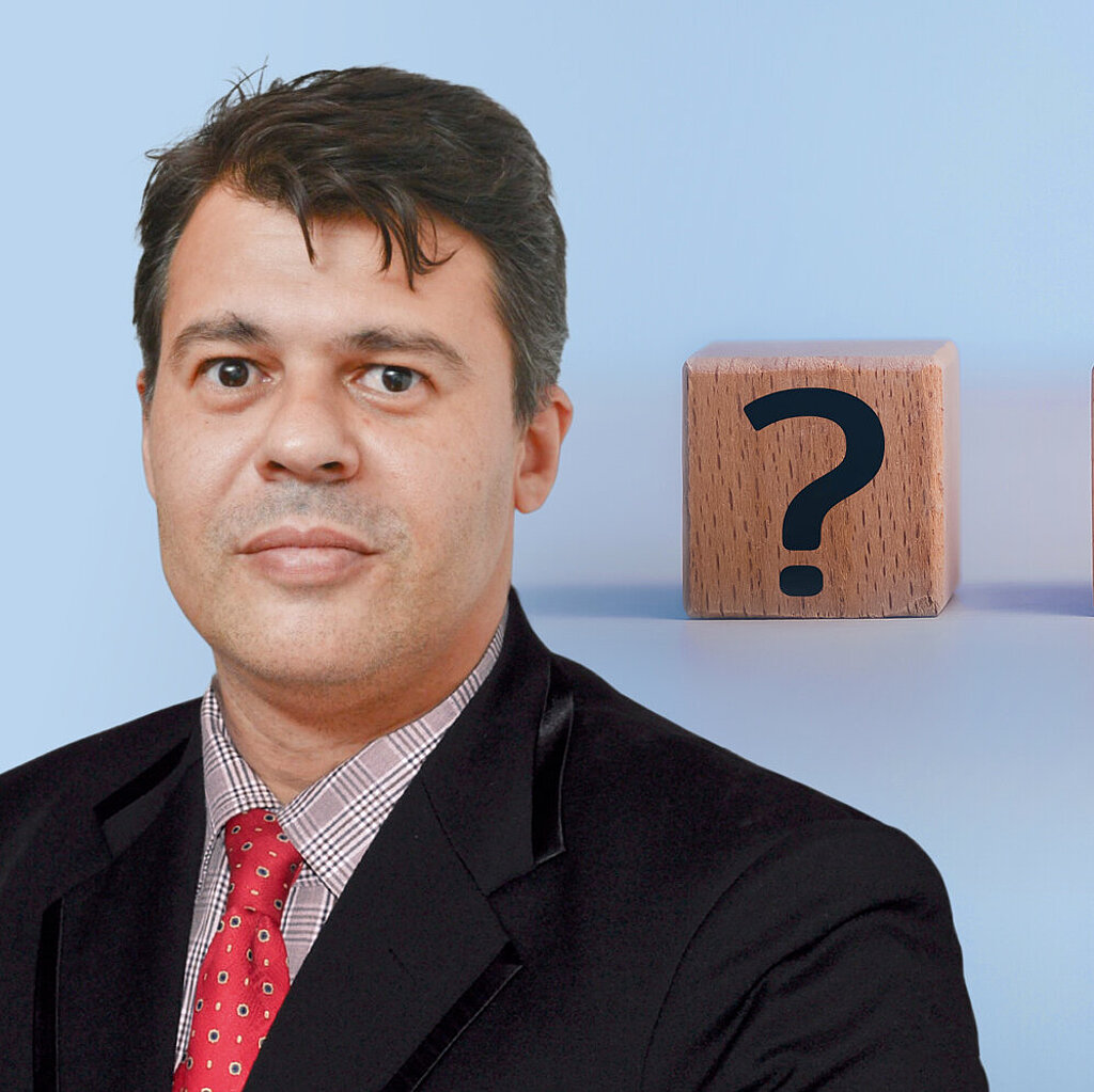 Regeneration Expert: Regeneration-Expert